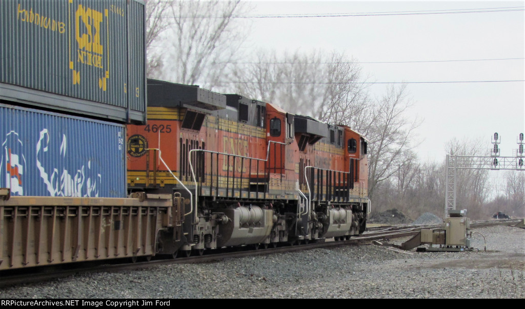 BNSF 4625